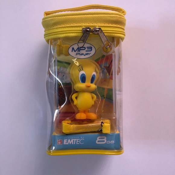 Warner Bros. | Portable Audio & Video | Vintage Looney Toons Tweety ...